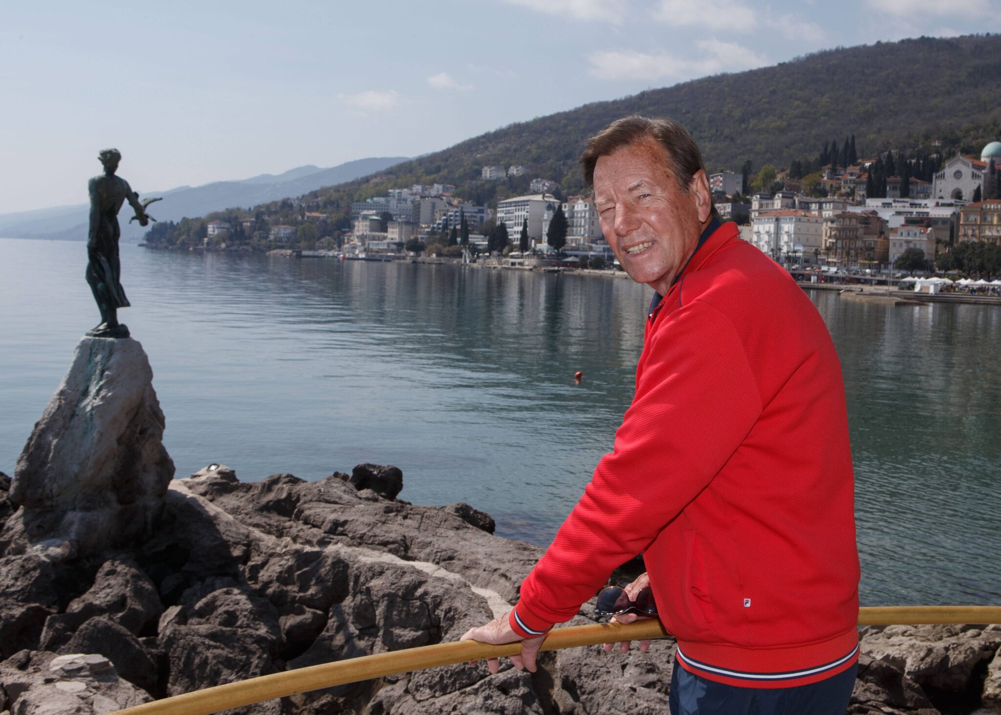 Pilić za SK o Davis Cupu: 'To je tako kad nogometaš s novcem ide nešto ...
