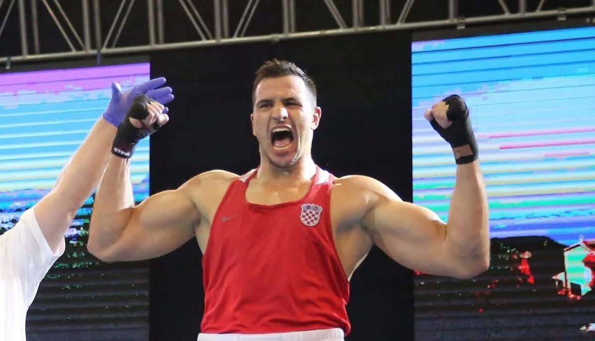 Marko Milun žestokim nokautom stigao do prve pobjede u profesionalnoj ...