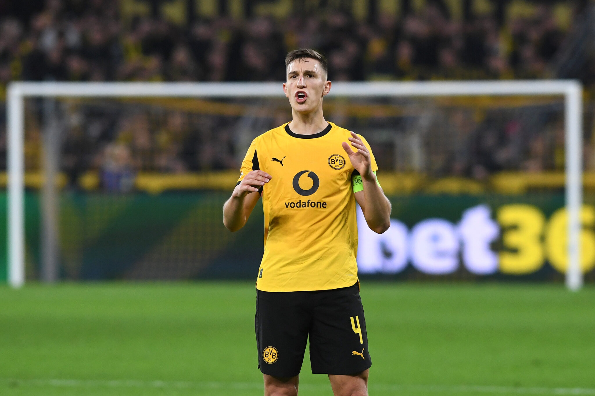 Real i Barcelona bore se za talentiranog stopera, morat će iskeširati ...